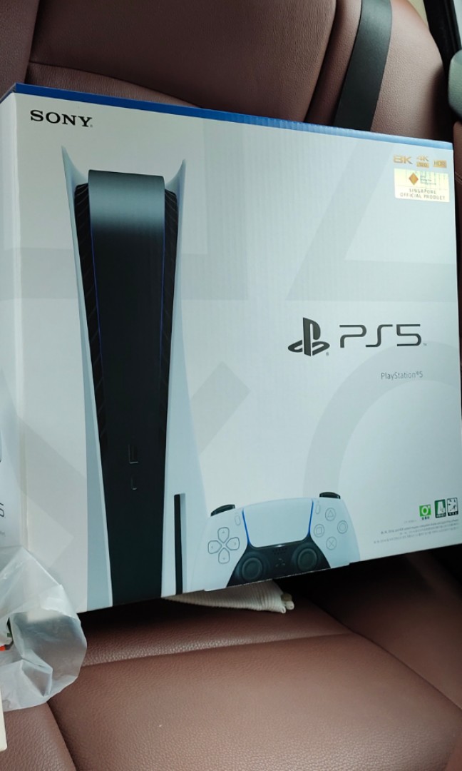 Ps5 with 2 controller, Video Gaming, Video Game Consoles, PlayStation ...