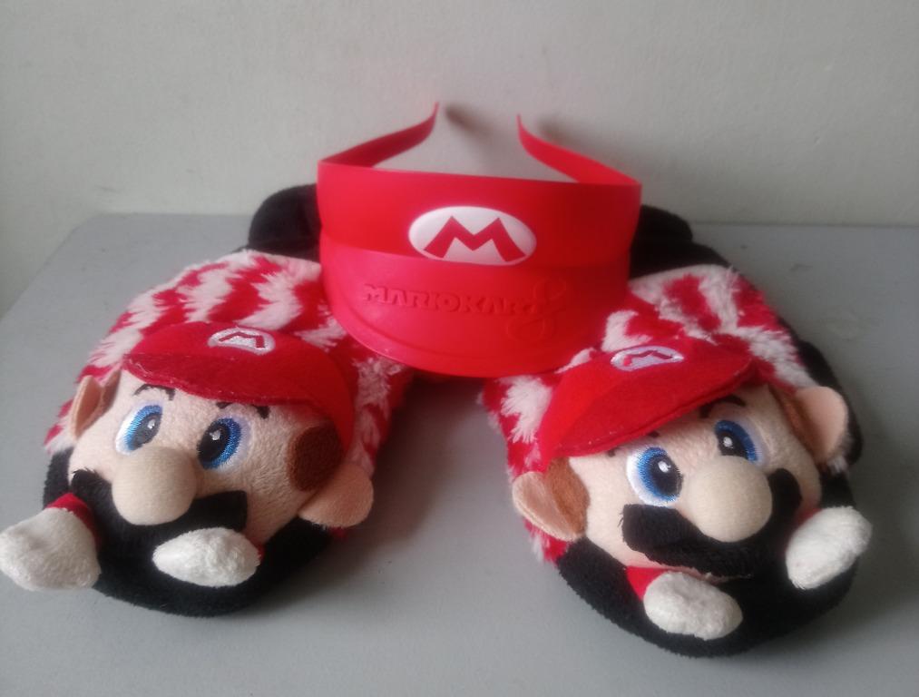 Super Mario Bros Gloves, Hobbies & Toys, Memorabilia & Collectibles ...