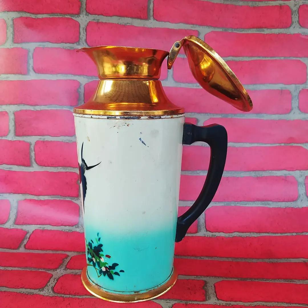 Termos enamel jadul lawas antik vintage, Antik, Pajangan di Carousell