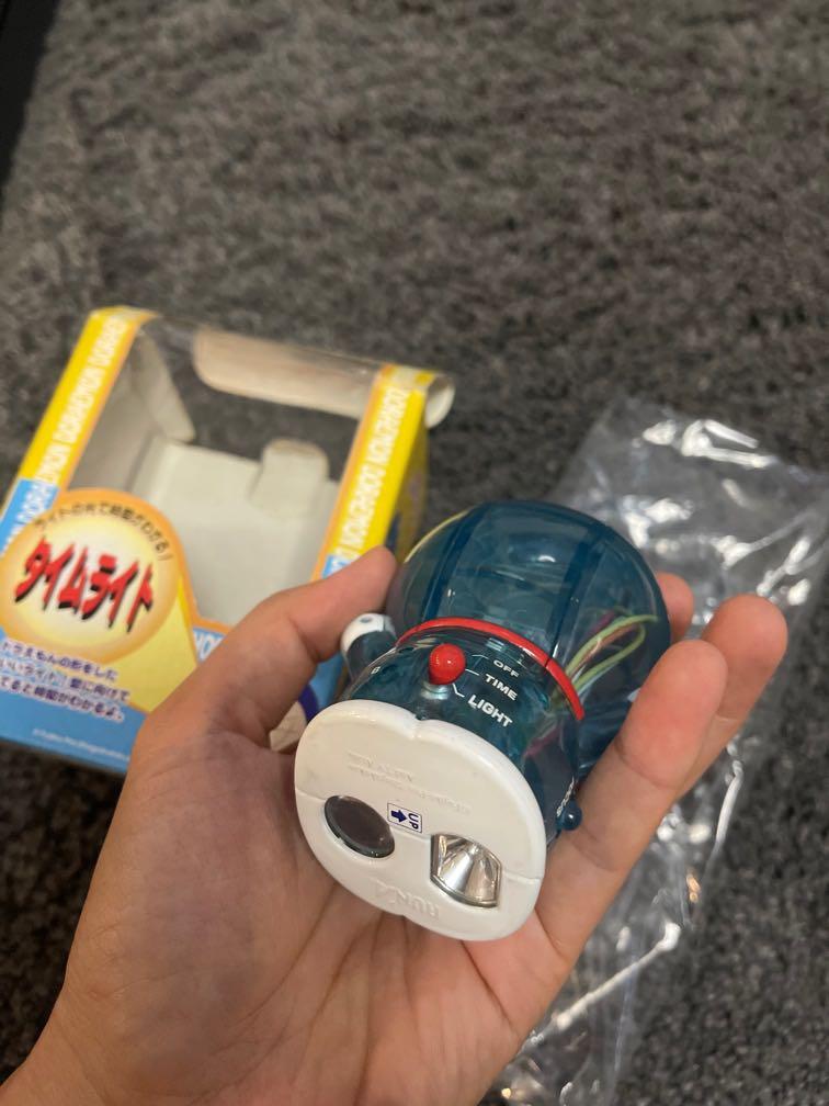 叮噹 多啦A夢 Doraemon Run A Fujiko-Pro. 手提電筒, 興趣及遊戲, 玩具 & 遊戲類 - Carousell