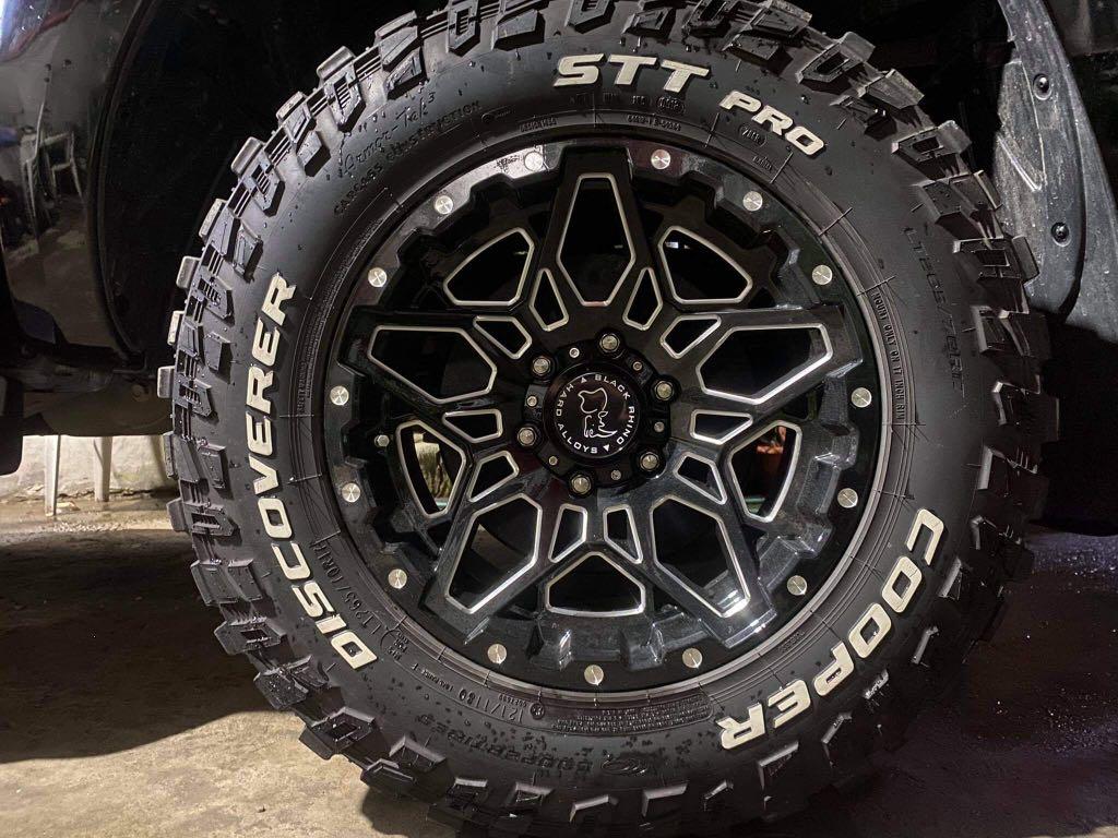 Cooper Discoverer STT PRO 265/70/17, Car Parts & Accessories, Mags and ...