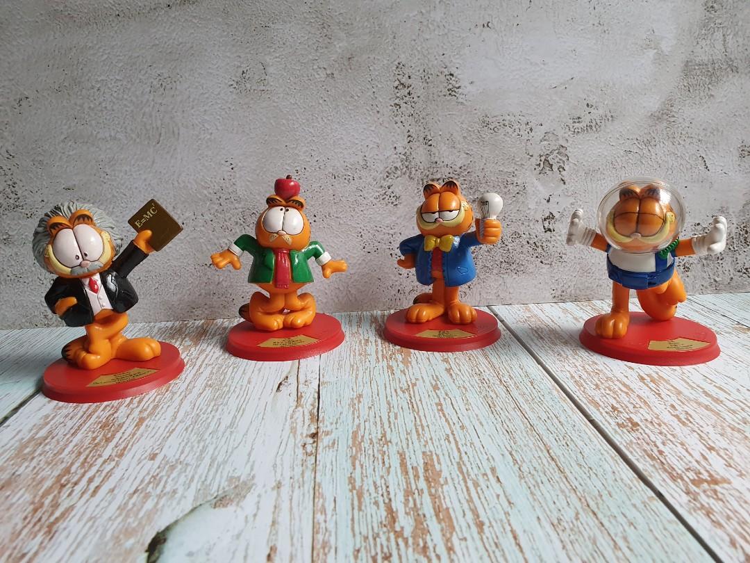 Garfield Collectibles Figurines, Hobbies & Toys, Memorabilia ...