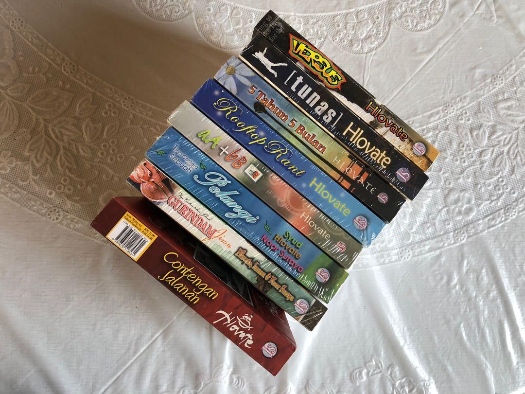 Hlovate Collection, Hobbies & Toys, Books & Magazines, Storybooks on ...