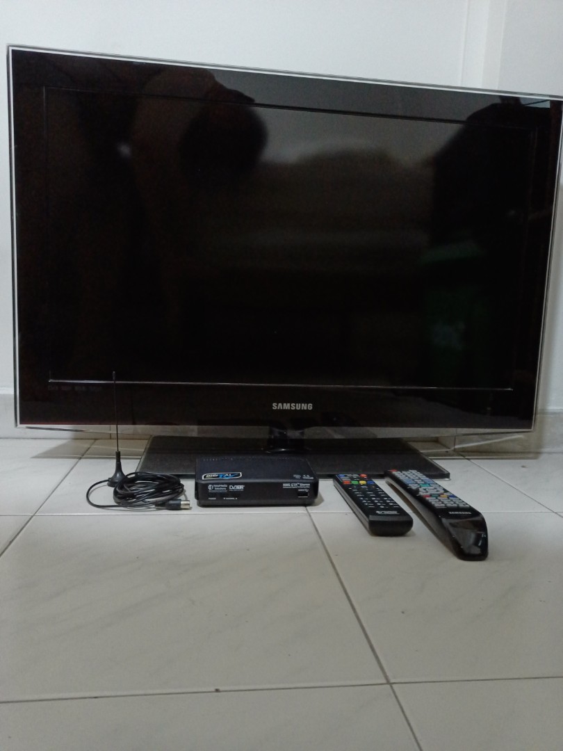 LCD 29 INCH, TV & Home Appliances, TV & Entertainment, TV on Carousell