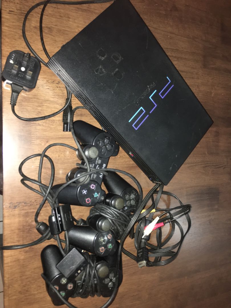 Ps2 set, Video Gaming, Video Game Consoles, PlayStation on Carousell