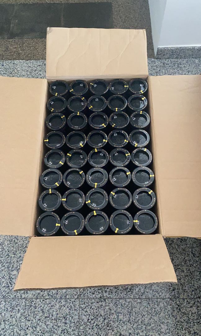 RSL Supreme shuttle, Sports Equipment, Sports & Games, Racket & Ball ...