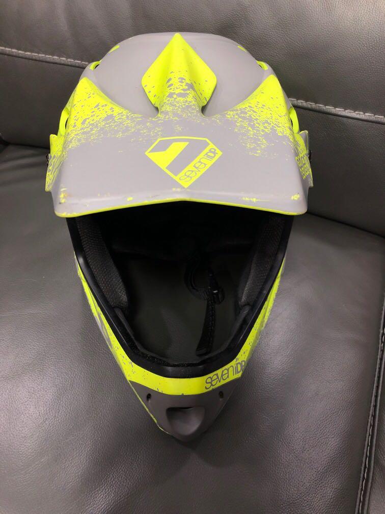 Seven IDP Full Face Helmet, Motorcycles, Motorcycle Apparel on Carousell