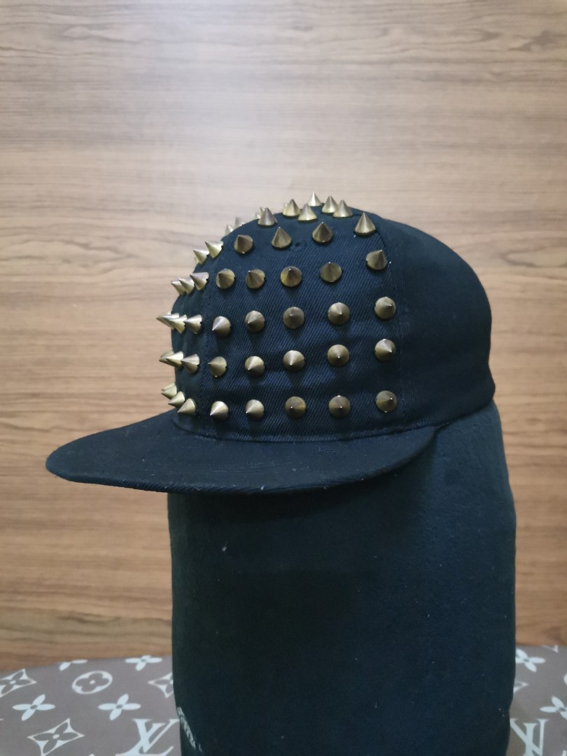 Spike cap, Men's Fashion, Watches & Accessories, Cap & Hats on Carousell
