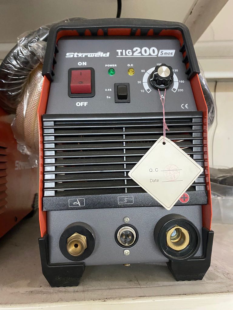 Starweld welding machine tig 200, Everything Else on Carousell