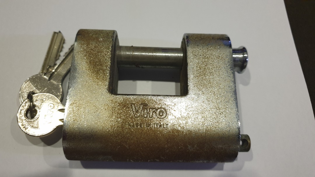 Viro Gate Lock, Furniture & Home Living, Security & Locks, Locks, Doors ...