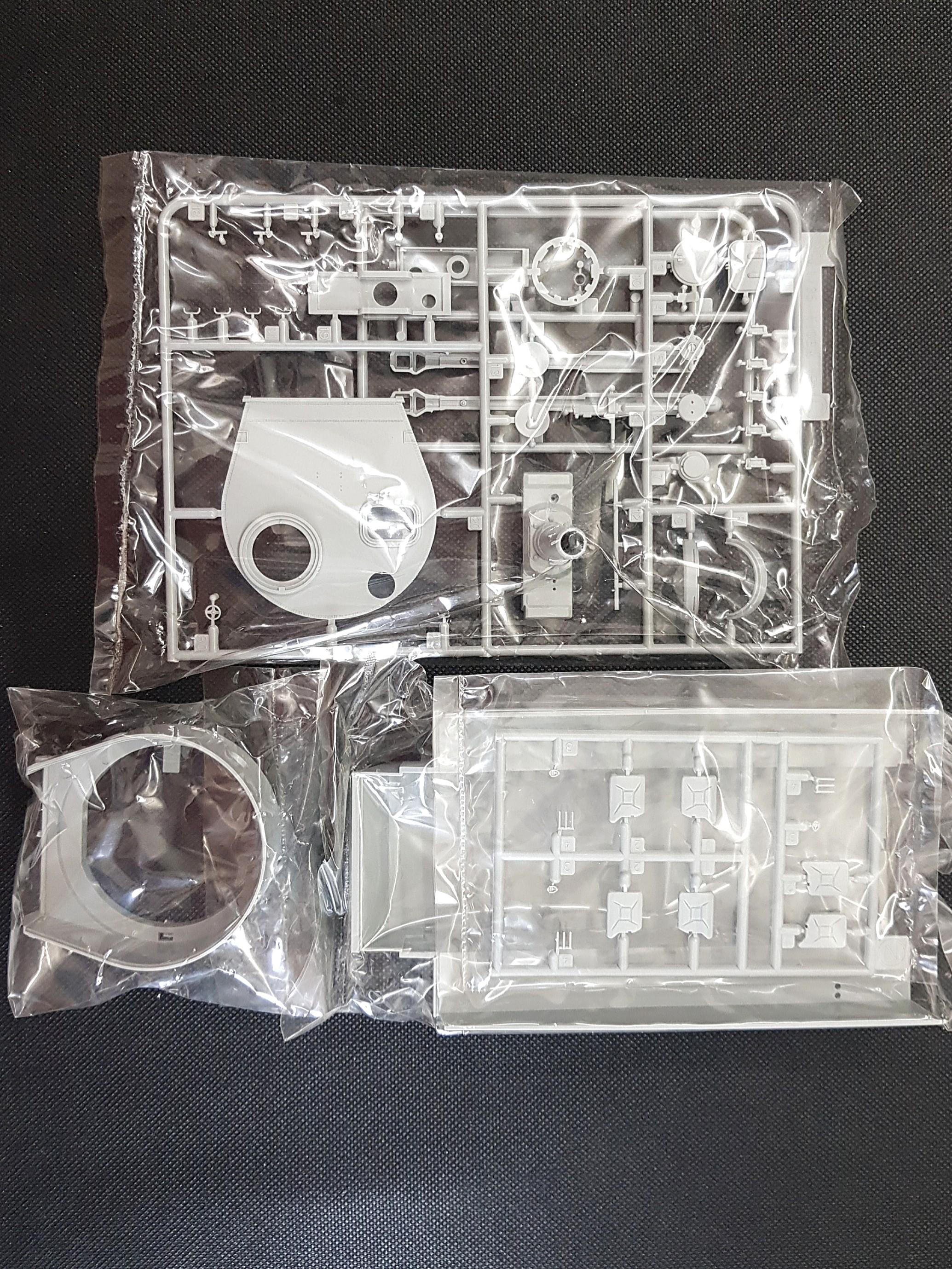 1/35 Dragon #6252 German Heavy Tank Tiger 1 Initial Prodn (3 in 1 ...