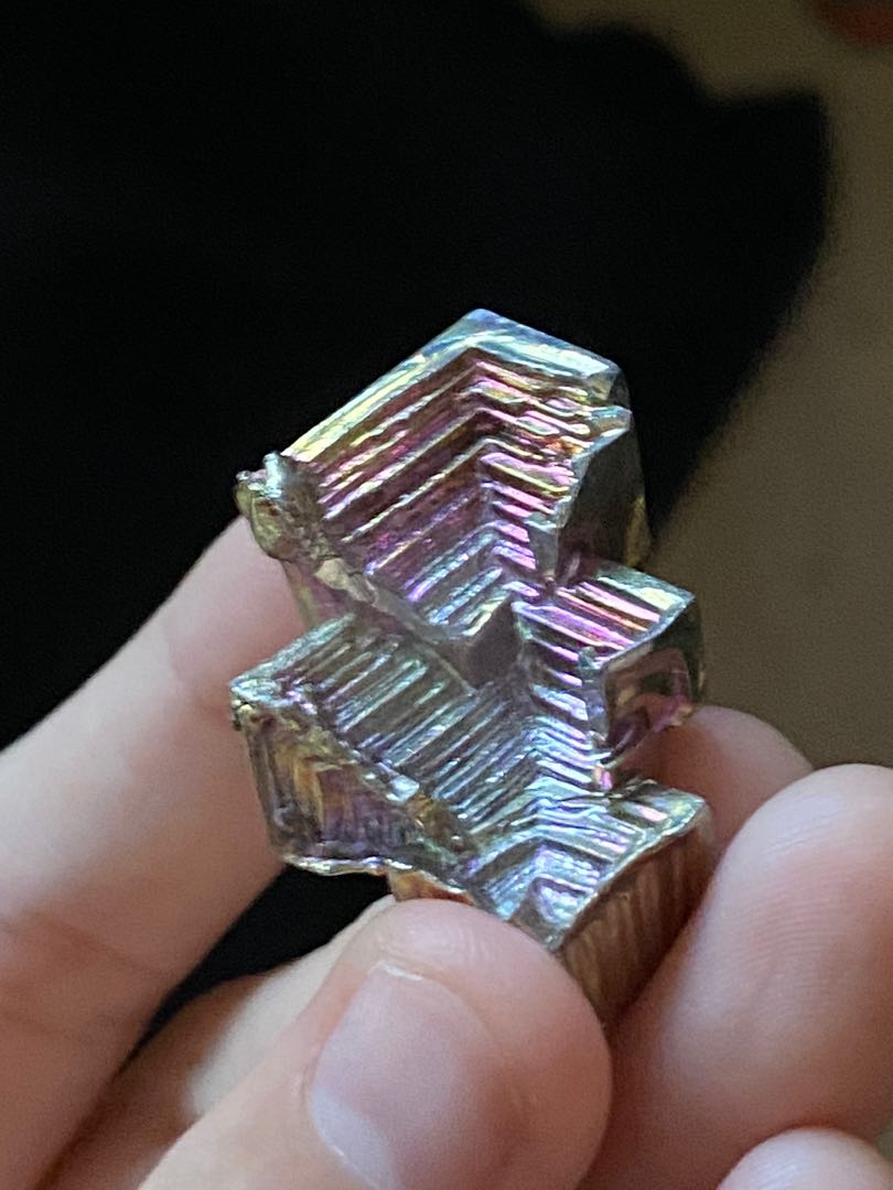 Bismuth ($18) rare!!, Women's Fashion, Jewelry & Organisers, Precious Stones on Carousell