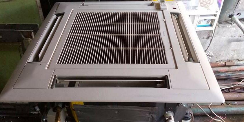 Daikin 3tr Ceiling Cassette, TV & Home Appliances, Air Conditioning and ...