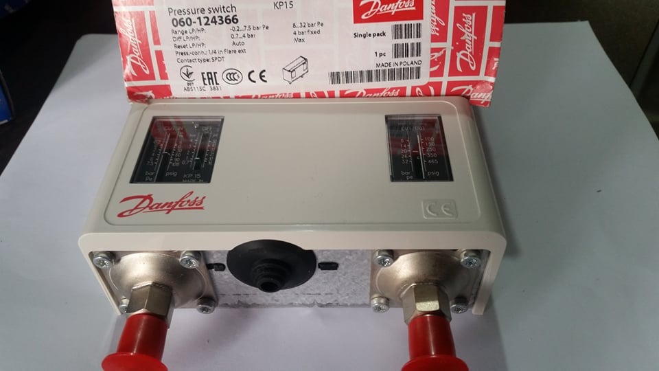 DANFOSS - DIFF. PRESSURE SWITCH/PRESSURE SWITCH, Commercial ...