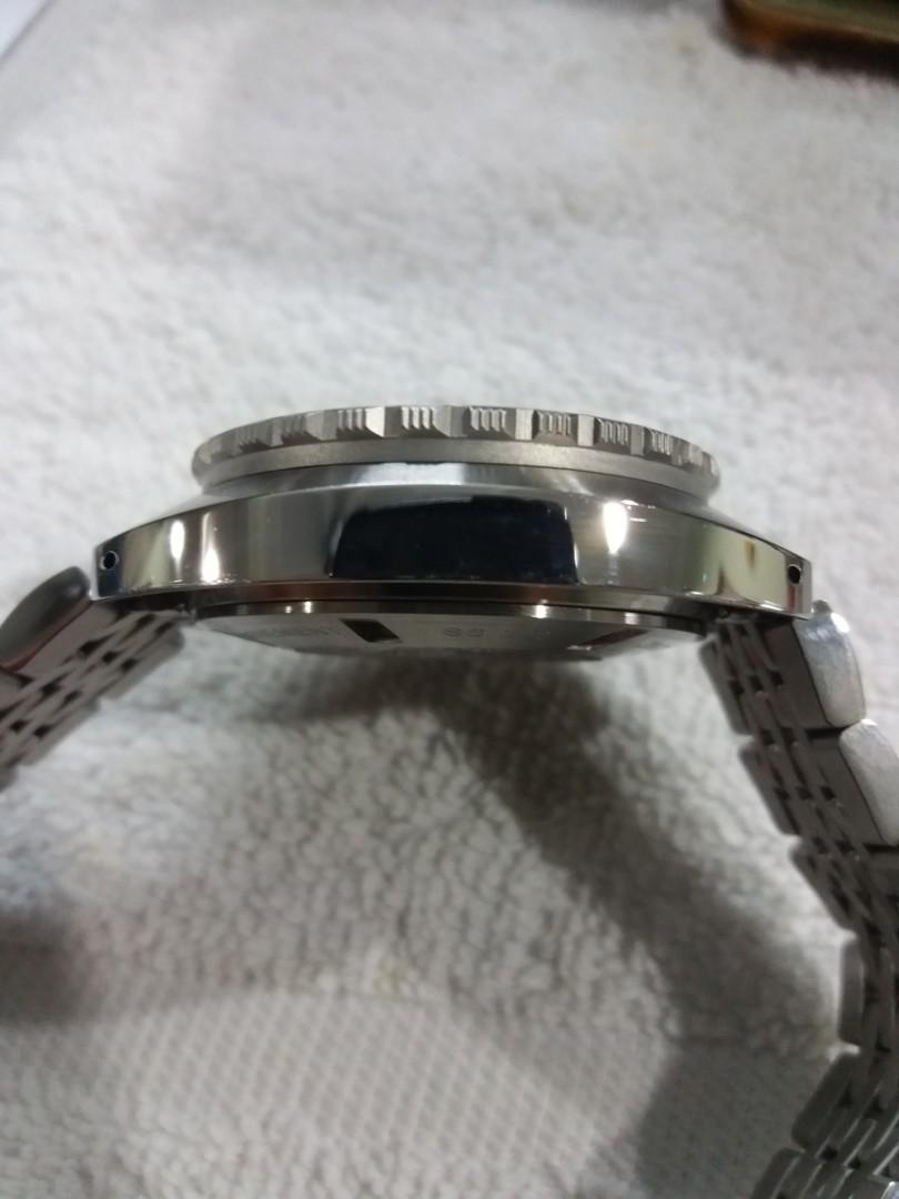 Doxa Sub300 homage diver watch, Men's Fashion, Watches & Accessories ...