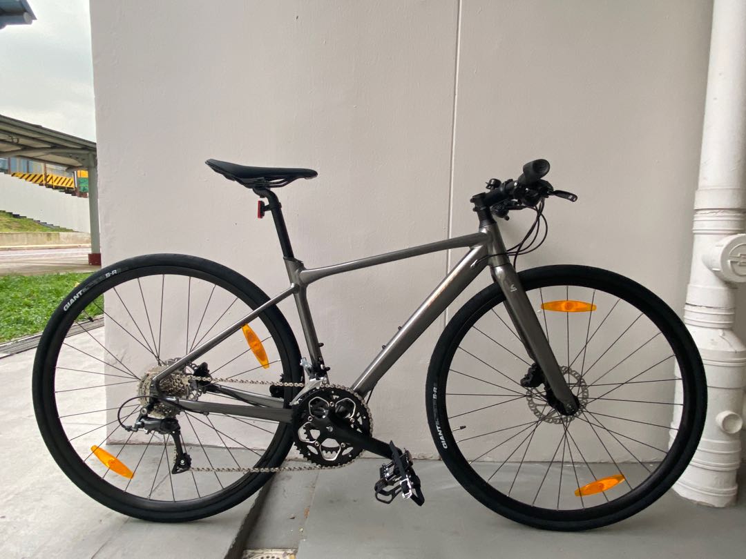Giant FastRoad SL3, Sports Equipment, Bicycles & Parts, Bicycles on ...