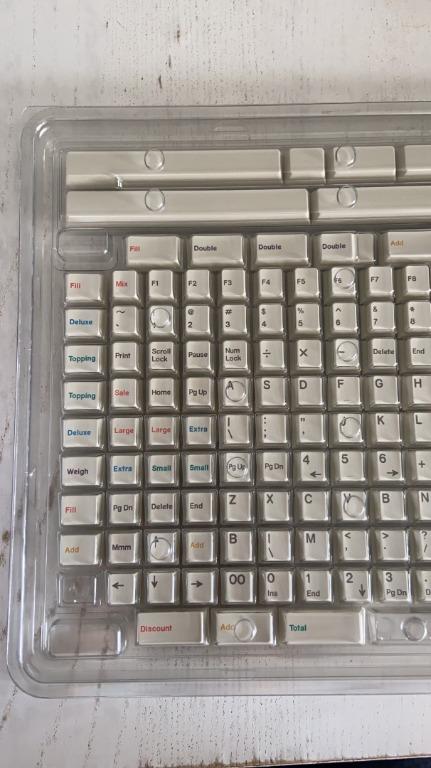 GMK Fro.yo Keycaps (144+7 Keys) Ready Stock, Computers & Tech, Parts ...