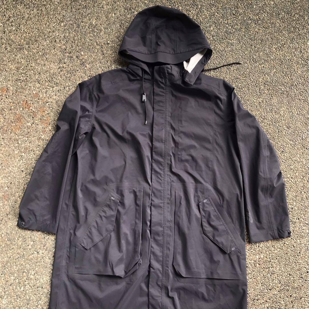 NikeLab 5th Fish Tail Parka Sample prototype FEMME essential parka ...