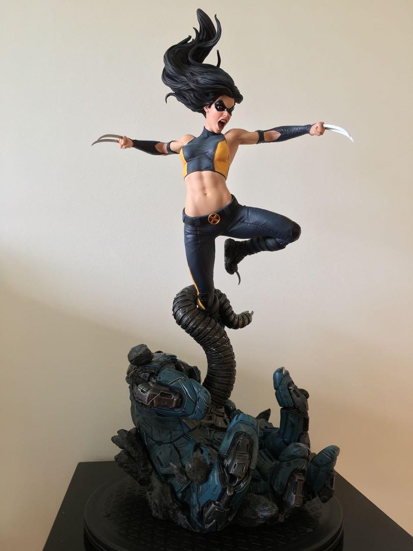 Sideshow X-23 Premium Format 1/4 statue (Exclusive), Hobbies & Toys ...