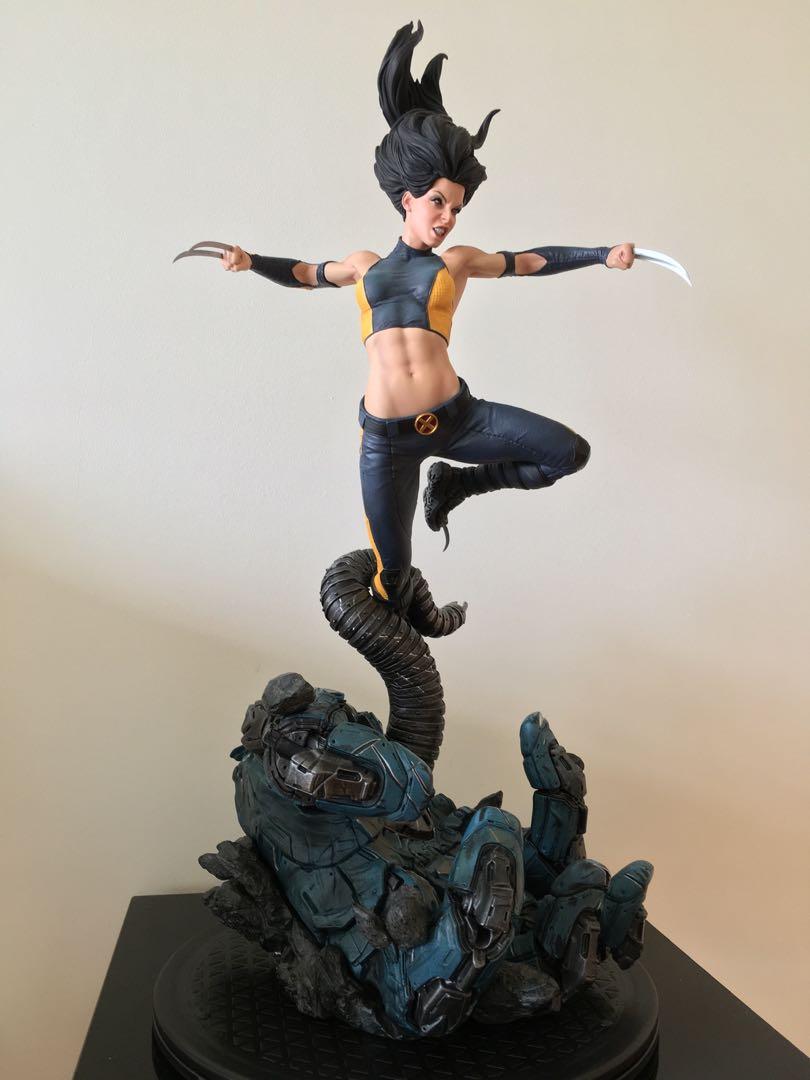 Sideshow X-23 Premium Format 1/4 statue (Exclusive), Hobbies & Toys ...
