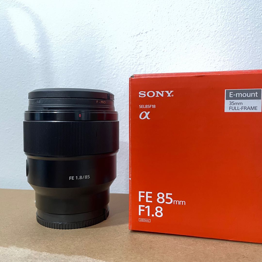 Sony FE 85mm F1.8 SEL85F18, Photography, Lens & Kits on Carousell