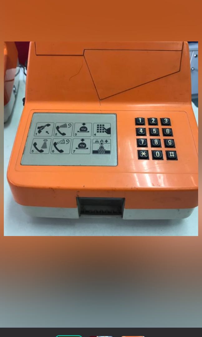 Vintage Coins Phone with SingTel Logo, Hobbies & Toys, Memorabilia ...