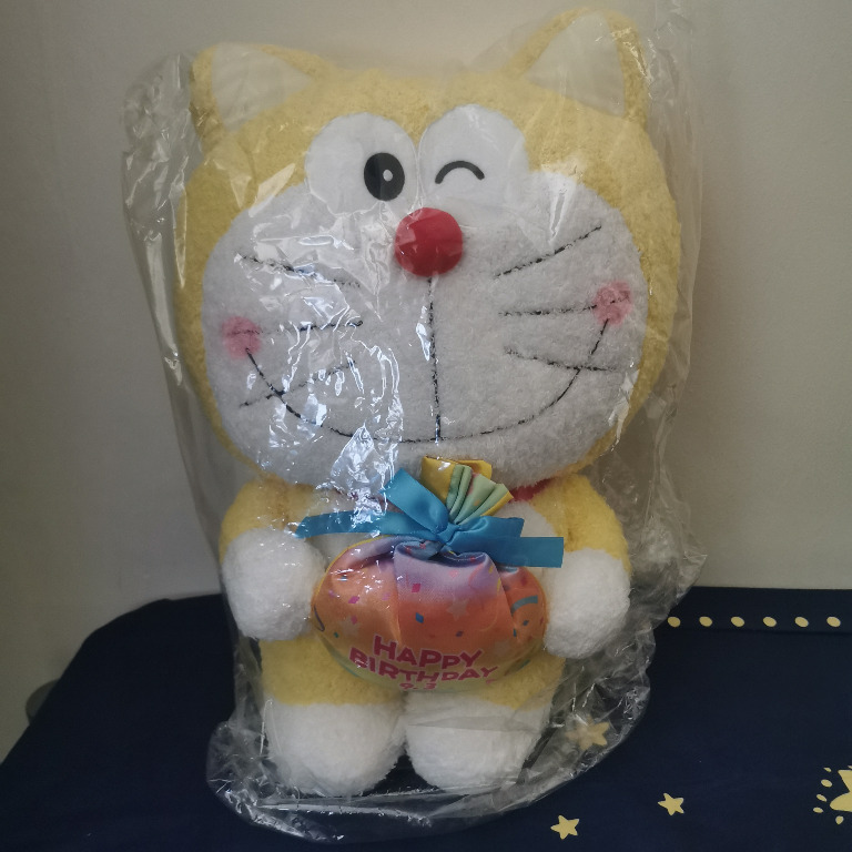 Yellow doreamon soft toy plushies (Big sized, Happy Birthday), Hobbies ...
