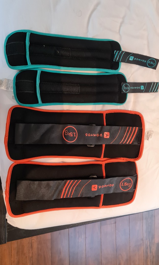 decathlon ankle weights + pilatos ring, Sports Equipment, Exercise ...