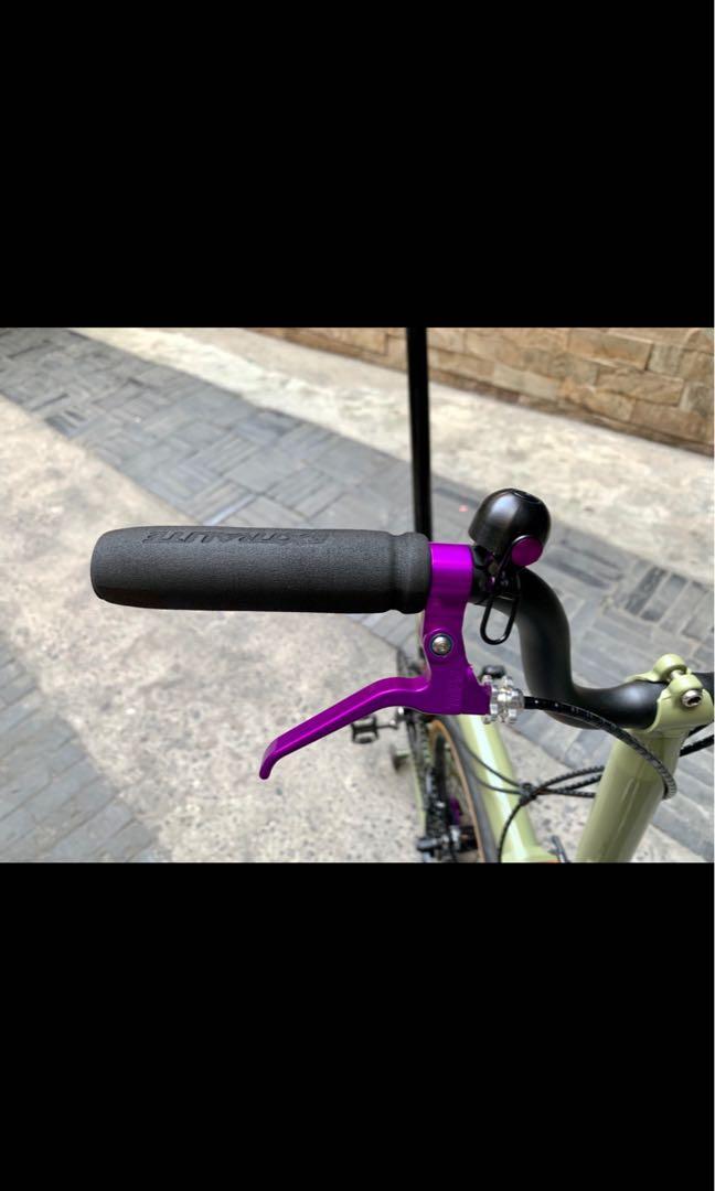 Extralite Hyper Grips, Sports Equipment, Bicycles & Parts, Parts ...