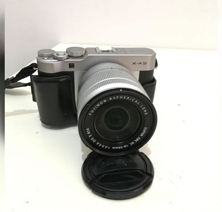 Fujifilm XA-3 Mirrorless Camera, Photography, Cameras on Carousell
