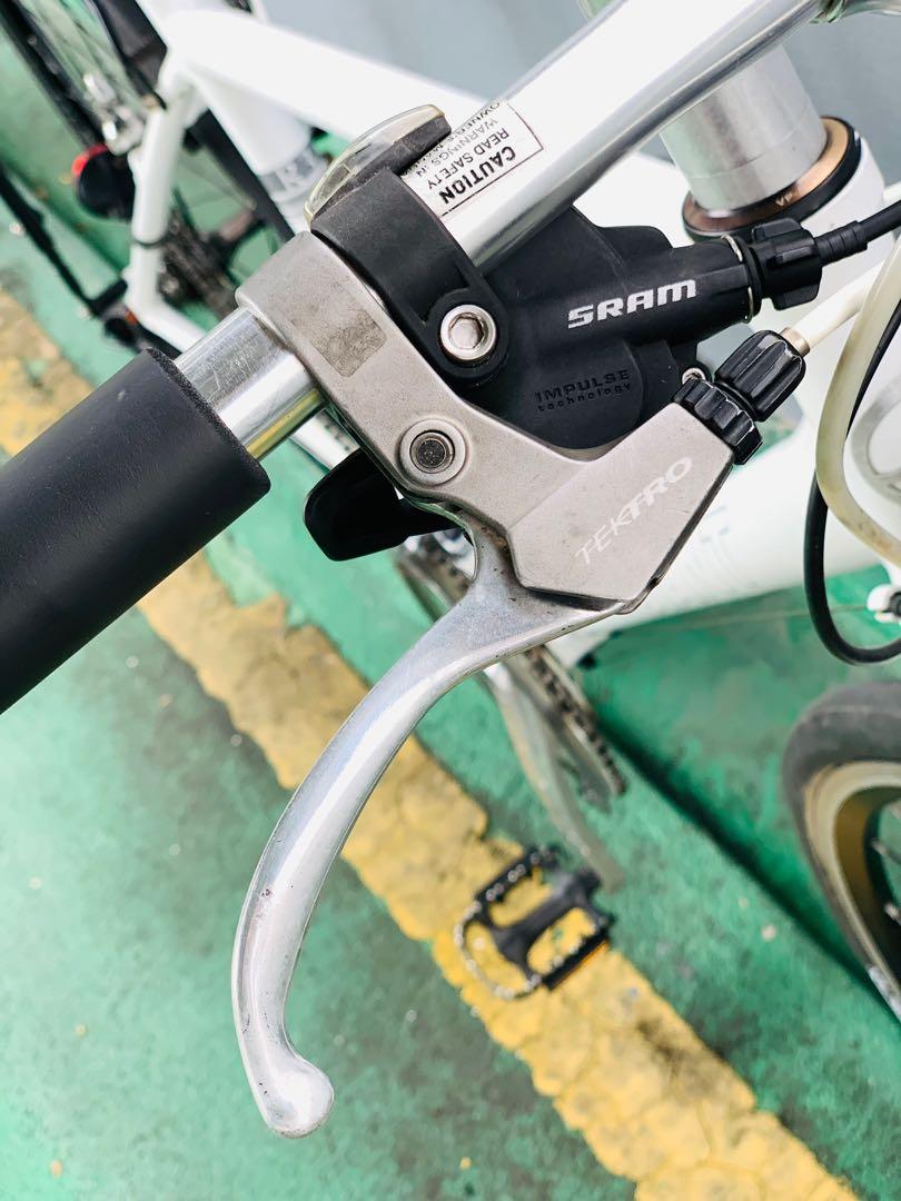 Giant Escape R3 Touring/Commuter Bike, Sports Equipment, Bicycles ...