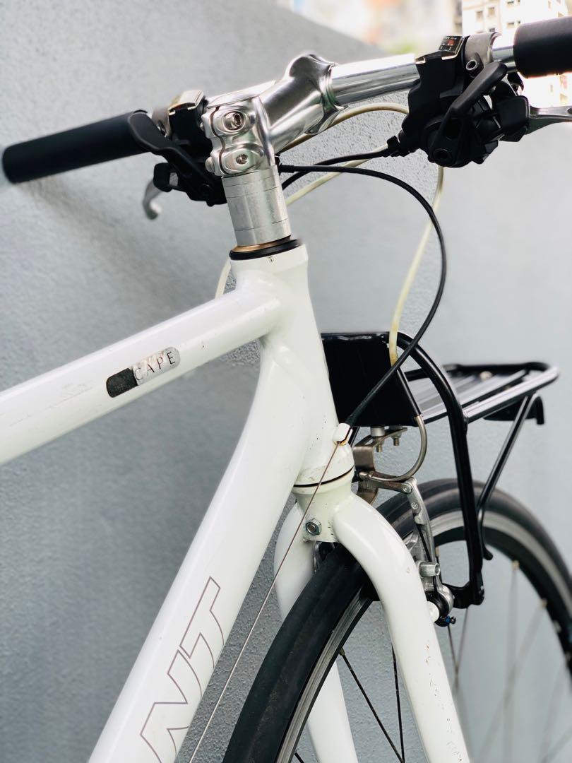 Giant Escape R3 Touring/Commuter Bike, Sports Equipment, Bicycles ...