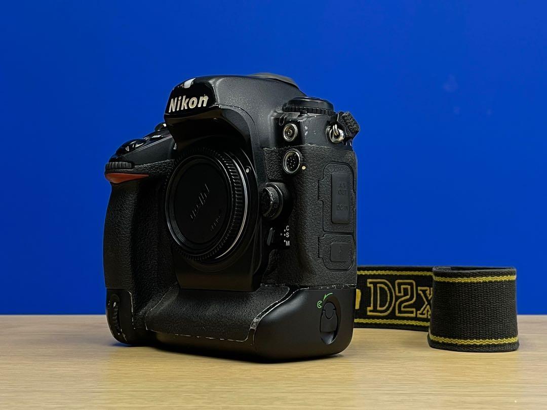 Nikon D2X DSLR, Photography, Cameras on Carousell