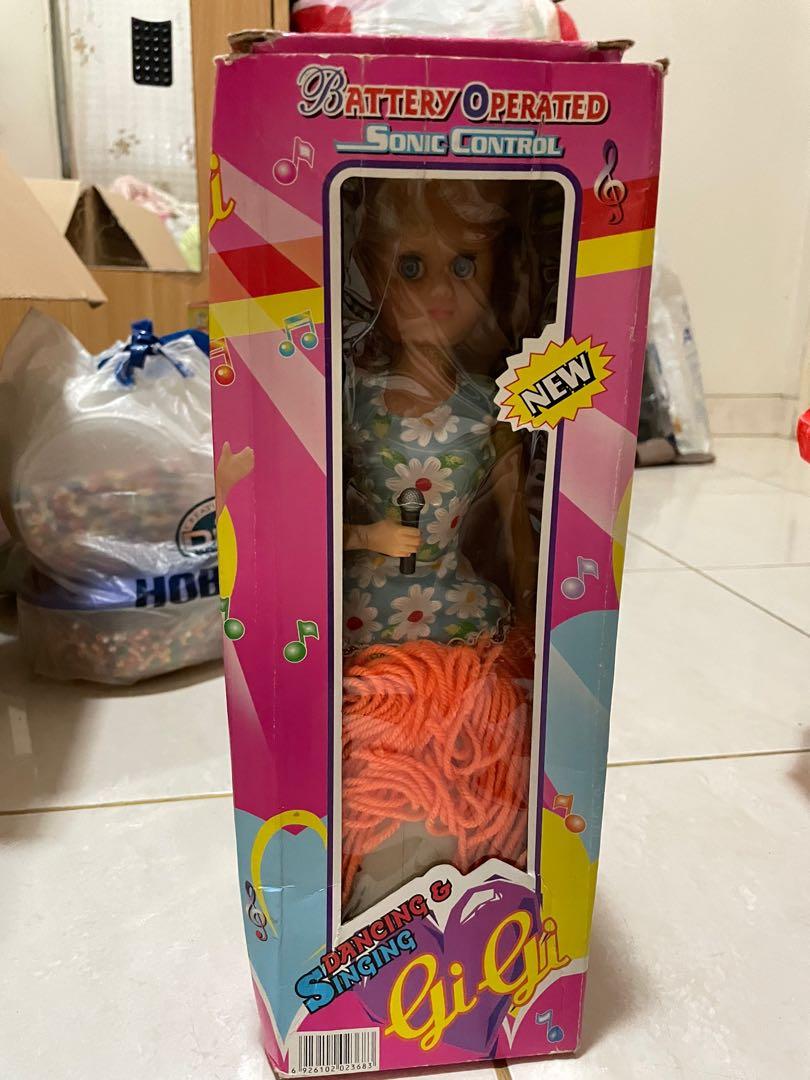 SINGER BARBIE, Bayi & Anak, Mainan & Baby Walker di Carousell