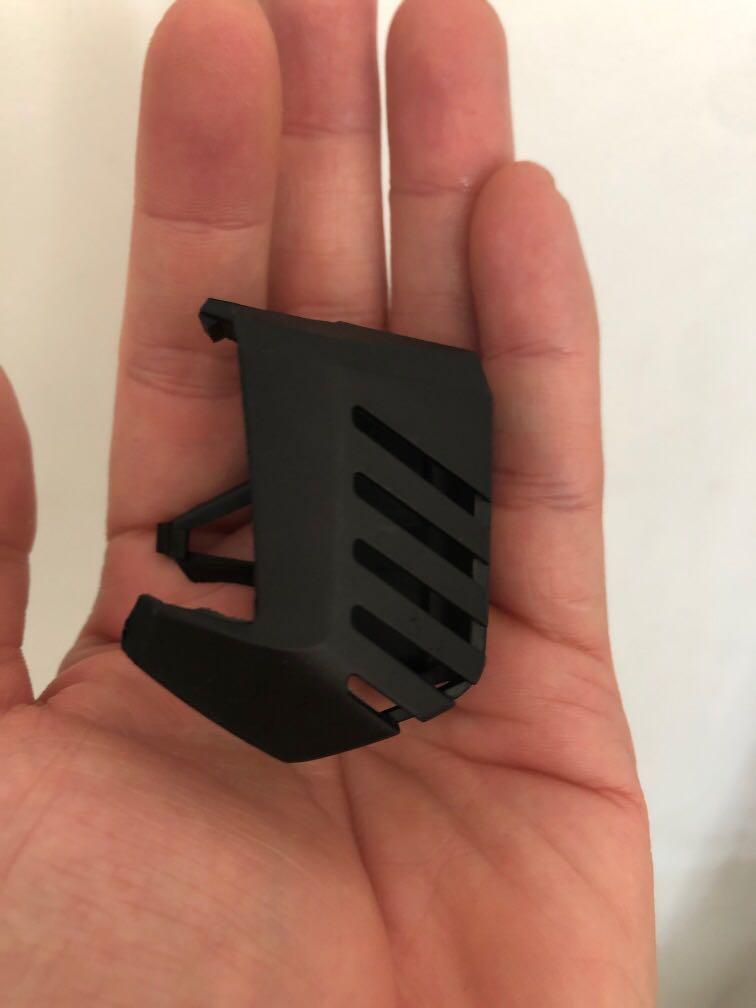 SRAM AXS GX Battery Cover, Sports Equipment, Bicycles & Parts, Parts ...