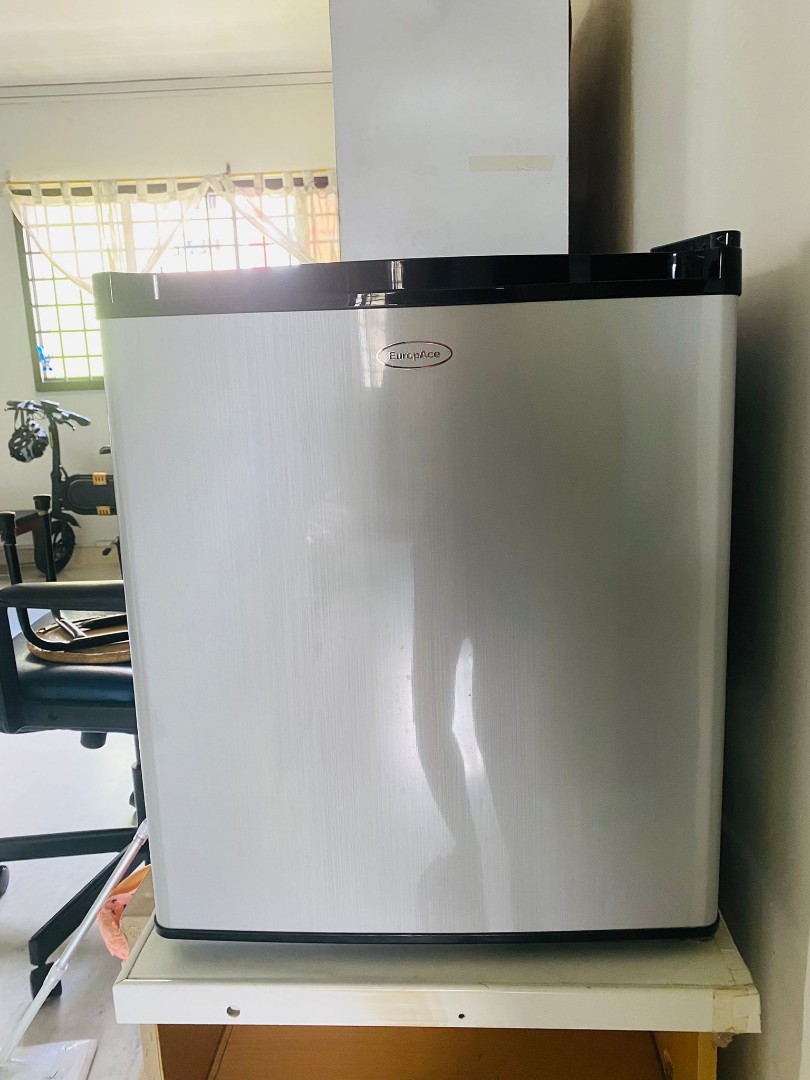 Europace 50l fridge (ER9250DC), TV & Home Appliances, Kitchen ...