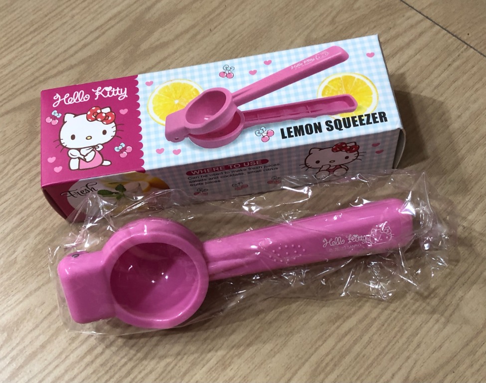kym: Hello Kitty LEMON SQUEEZER, Furniture & Home Living, Kitchenware ...