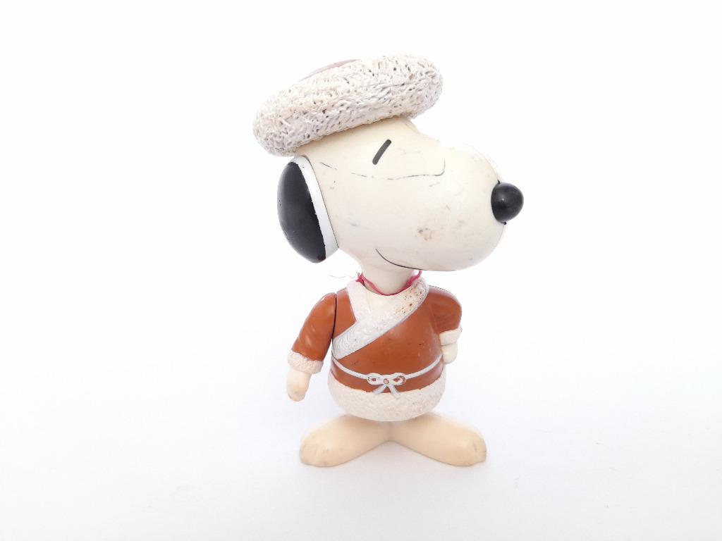 Mcdonalds Mcdo Happy Meal Peanuts Snoopy World tour Collectible toy ...