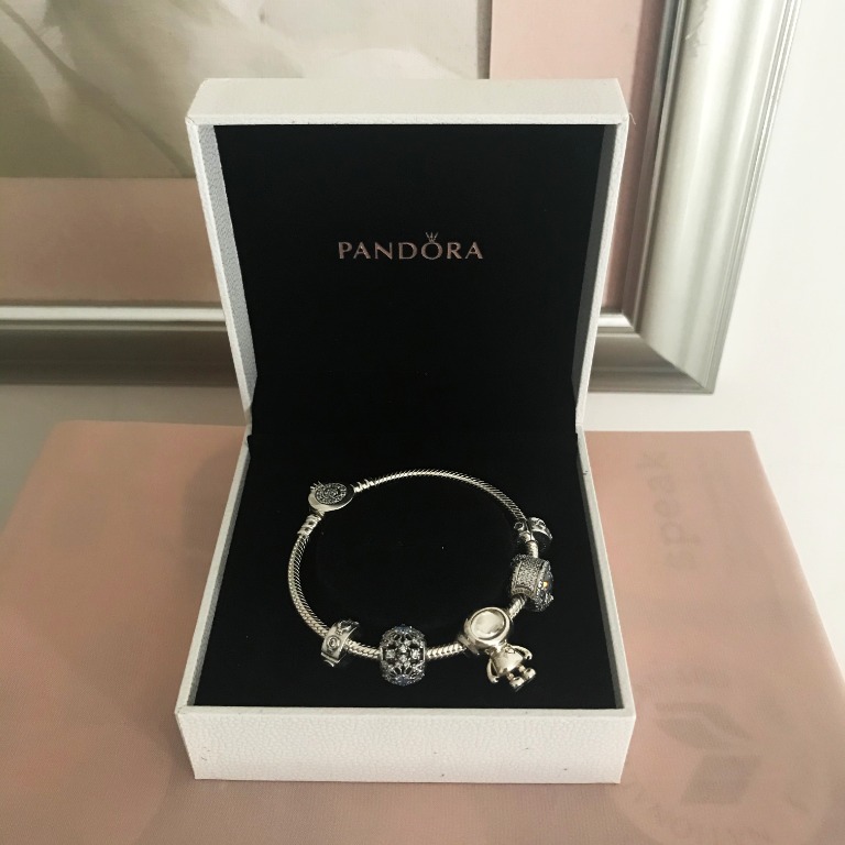 Pandora Moments Sparkling Crown O Snake Chain Bracelet, Women's Fashion ...