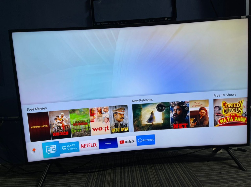 SAMSUNG 49 INCH CURVED 4K UHD SMART TV (7 SERIES), TV & Home Appliances ...