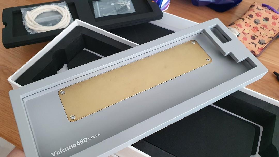 Volcano 660 custom mechanical keyboard, Computers & Tech, Parts ...