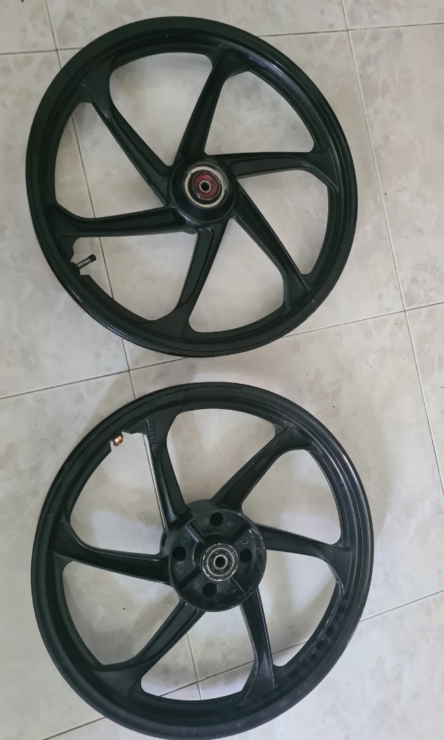 YAMAHA RIM, Motorcycles, Motorcycle Accessories on Carousell