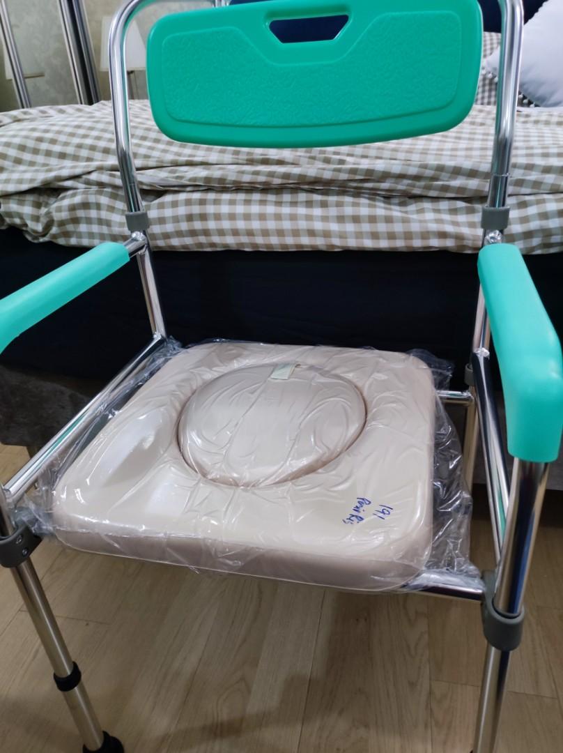 Bion Foldable Shower / Commode Chair, Furniture & Home Living, Bathroom ...