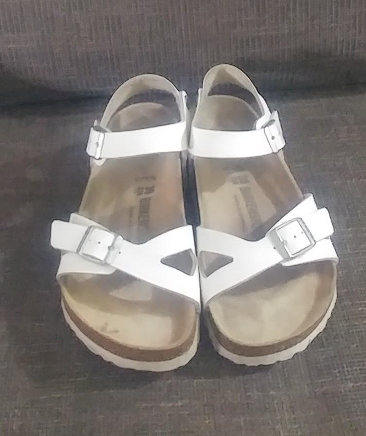 BIRKENSTOCK MATTE WHITE RIO, Women's Fashion, Footwear, Flats & Sandals ...