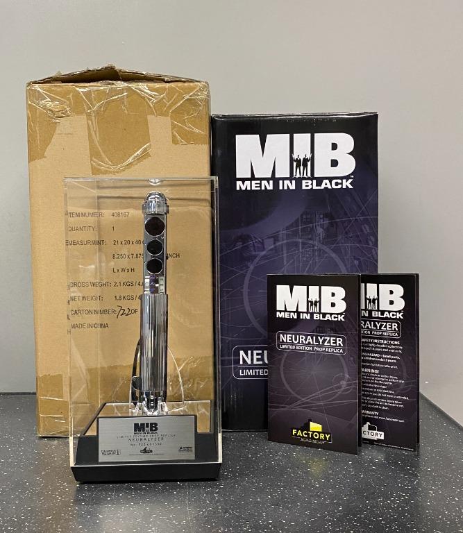 Factory Entertainment Men In Black MIB Neuralyzer Movie Prop Replica ...
