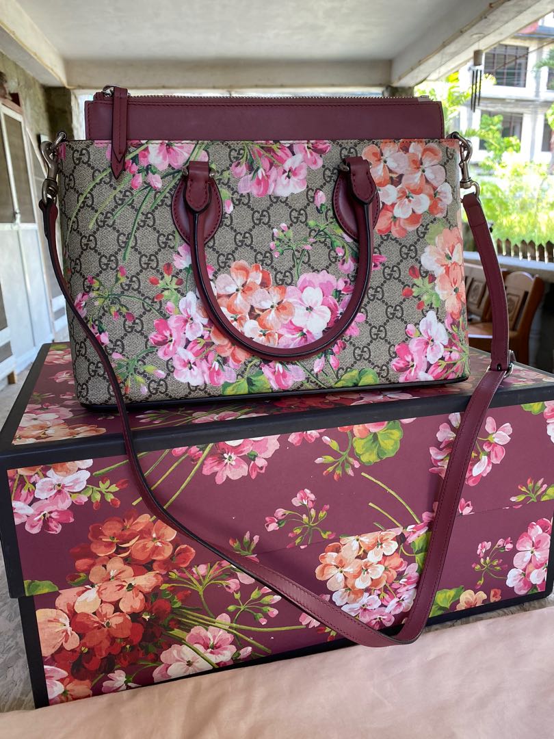 Gucci Bloom, Luxury, Bags & Wallets on Carousell
