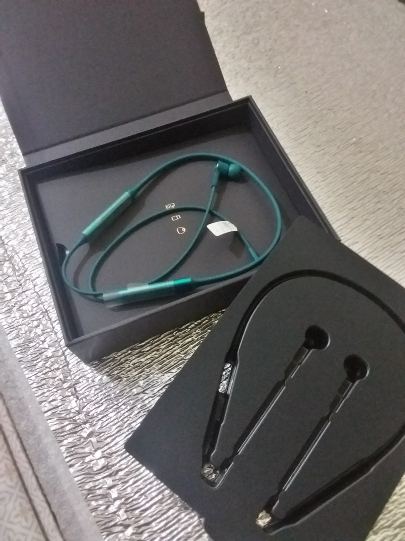Huawei free lace, Audio, Headphones & Headsets on Carousell