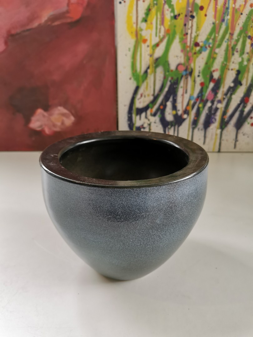 Japan style pot nice gaze, Furniture & Home Living, Gardening, Pots ...