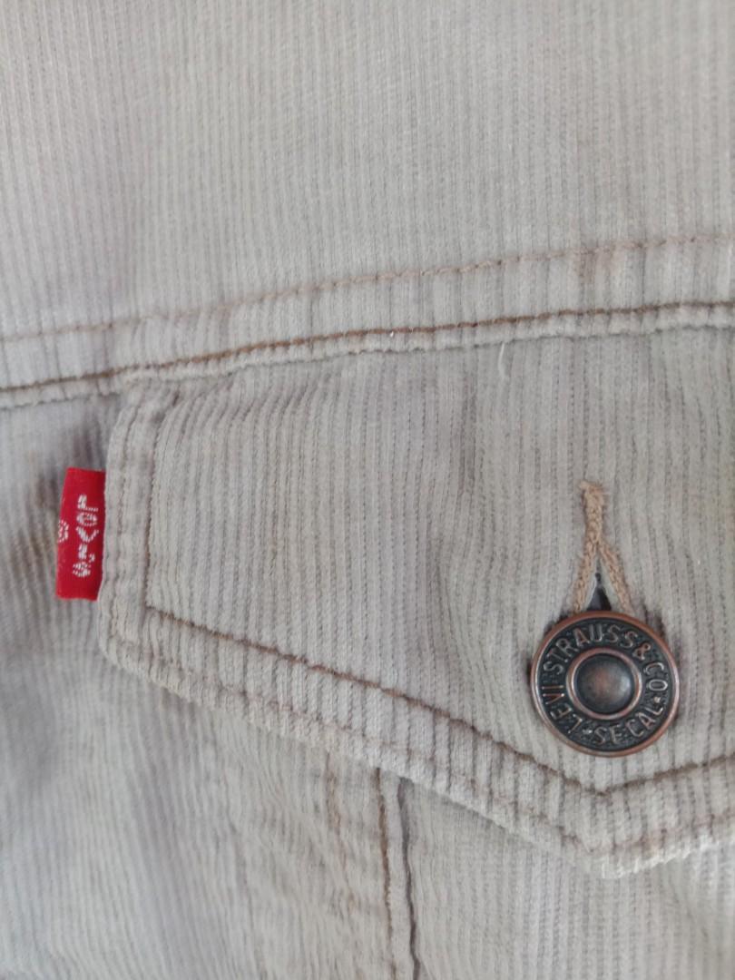 Levis chords sherpa jacket, Men's Fashion, Coats, Jackets and Outerwear ...