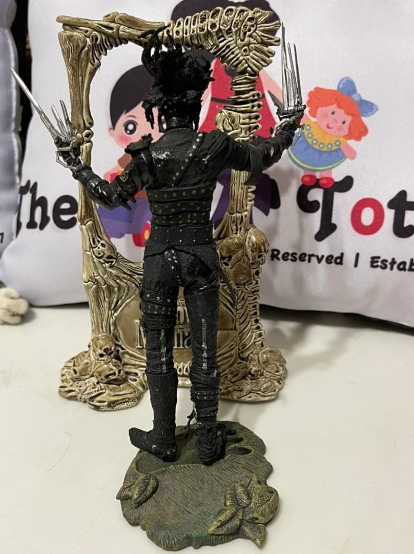 MCFARLANE MANIACS EDWARD SCISSORHANDS 8", Hobbies & Toys, Collectibles & Memorabilia, Fan ...
